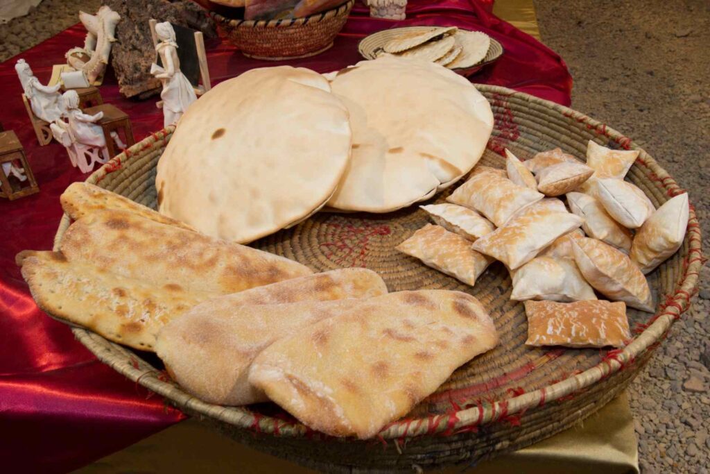 Sardinian bread, between food tradition and cultural heritage
